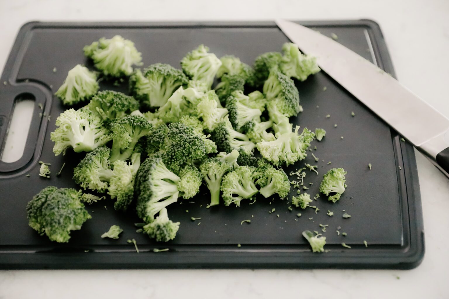 Easy Chicken Recipe in Always Pan - Blushing Rose Style Blog